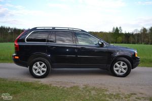 Volvo XC90 2007 in Vilnius, with an engine capacity of 2.40 L and mileage of 299 thousand km for 5950 €, photo 8 on AUTOMOTO.COM.LV