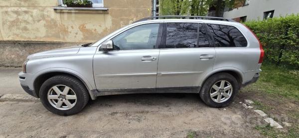 Volvo XC90 2007 Rīga, ar dzinēja tilpumu 3.20 L un nobraukumu 378 tūkst. km par 1200 €, foto 9 vietnē AUTOMOTO.COM.LV