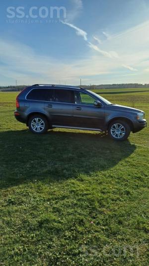 Volvo XC90 2007 in Saldus, with an engine capacity of 2.40 L and mileage of 331 thousand km for 6700 €, photo 3 on AUTOMOTO.COM.LV