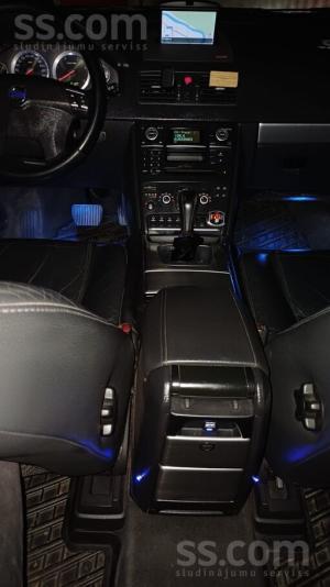 Volvo XC90 2007 in Saldus, with an engine capacity of 2.40 L and mileage of 331 thousand km for 6700 €, photo 11 on AUTOMOTO.COM.LV
