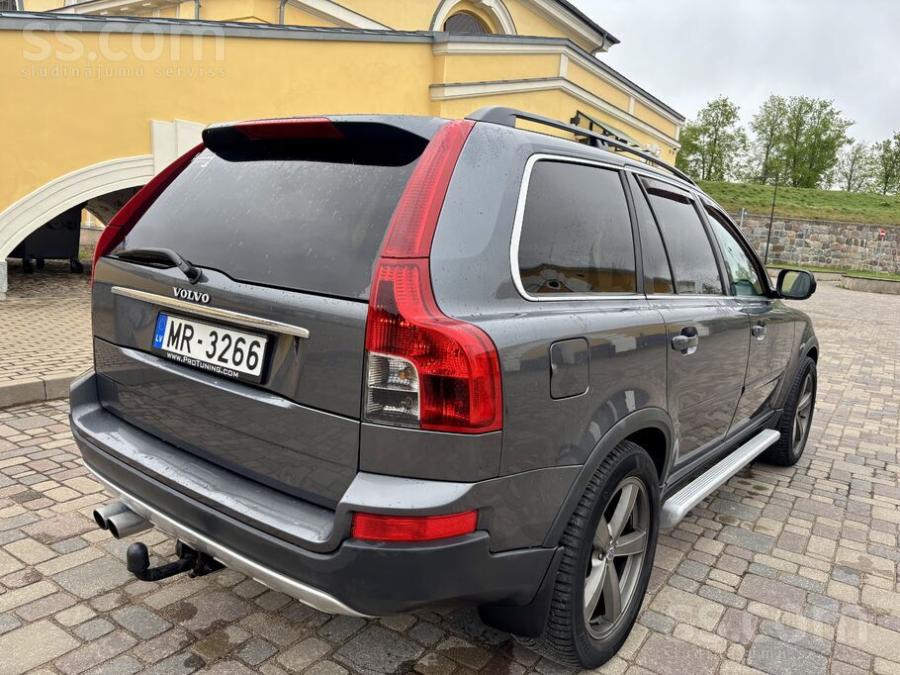 Volvo XC90 2007 Daugavpils, ar dzinēja tilpumu 2.40 L un nobraukumu 317 tūkst. km par 4750 €, foto 12 vietnē AUTOMOTO.COM.LV