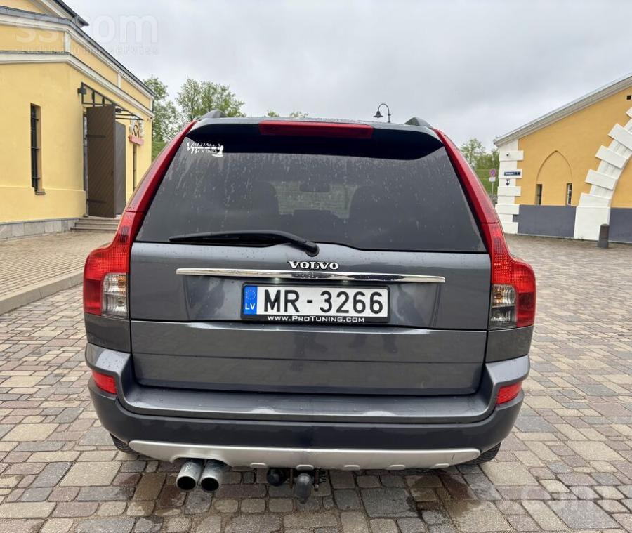 Volvo XC90 2007 Daugavpils, ar dzinēja tilpumu 2.40 L un nobraukumu 317 tūkst. km par 4750 €, foto 13 vietnē AUTOMOTO.COM.LV