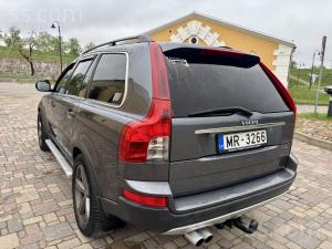 Volvo XC90 2007 Daugavpils, ar dzinēja tilpumu 2.40 L un nobraukumu 317 tūkst. km par 4750 €, foto 14 vietnē AUTOMOTO.COM.LV