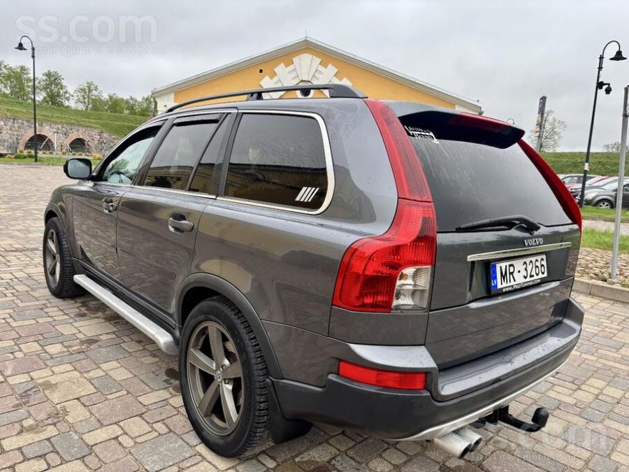 Volvo XC90 2007 Daugavpils, ar dzinēja tilpumu 2.40 L un nobraukumu 317 tūkst. km par 4750 €, foto 15 vietnē AUTOMOTO.COM.LV