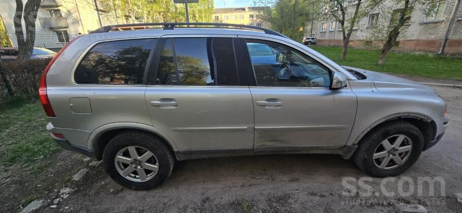Volvo XC90 2007 in Riga, with an engine capacity of 3.20 L and mileage of 378 thousand km for 2000 €, photo 1 on AUTOMOTO.COM.LV