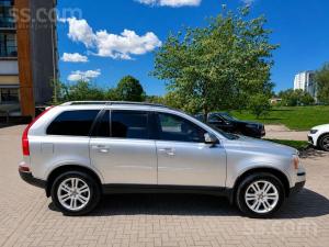 Volvo XC90 2007 in Riga, with an engine capacity of 2.40 L and mileage of 399 thousand km for 4290 €, photo 3 on AUTOMOTO.COM.LV