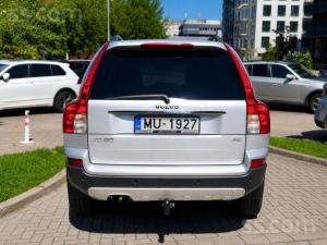 Volvo XC90 2007 in Riga, with an engine capacity of 2.40 L and mileage of 399 thousand km for 4290 €, photo 5 on AUTOMOTO.COM.LV