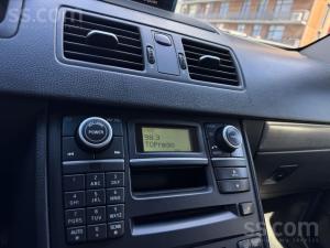 Volvo XC90 2007 in Riga, with an engine capacity of 2.40 L and mileage of 399 thousand km for 4290 €, photo 13 on AUTOMOTO.COM.LV