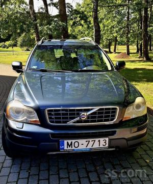 Volvo XC90 2007 Rīga, ar dzinēja tilpumu 2.40 L un nobraukumu 475 tūkst. km par 6300 €, foto  vietnē AUTOMOTO.COM.LV