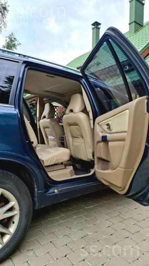 Volvo XC90 2007 Rīga, ar dzinēja tilpumu 2.40 L un nobraukumu 475 tūkst. km par 6300 €, foto 6 vietnē AUTOMOTO.COM.LV