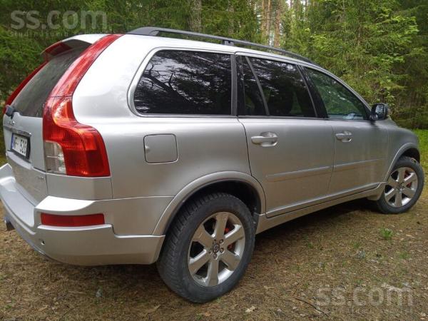 Volvo XC90 2007 Valmiera, ar dzinēja tilpumu 2.40 L un nobraukumu 318 tūkst. km par 3999 €, foto 3 vietnē AUTOMOTO.COM.LV