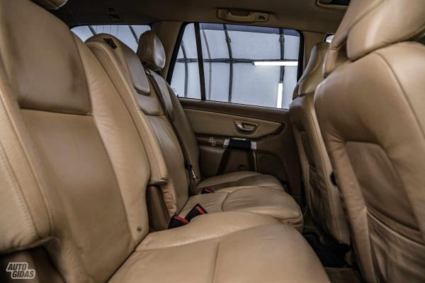Volvo XC90 2007 Kauņa, ar dzinēja tilpumu 2.40 L un nobraukumu 290 tūkst. km par 6290 €, foto 10 vietnē AUTOMOTO.COM.LV
