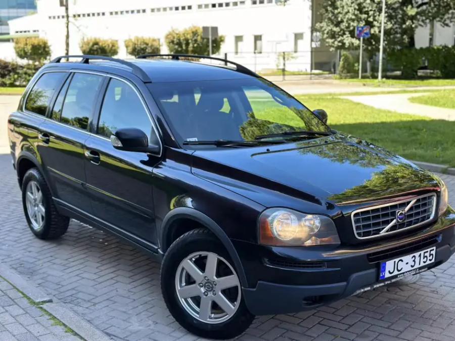 Volvo XC90 2007 in Riga, with an engine capacity of 2.40 L and mileage of 374 thousand km for 4490 €, photo 3 on AUTOMOTO.COM.LV