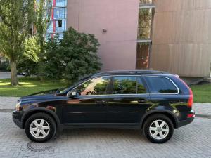 Volvo XC90 2007 in Riga, with an engine capacity of 2.40 L and mileage of 374 thousand km for 4490 €, photo 6 on AUTOMOTO.COM.LV
