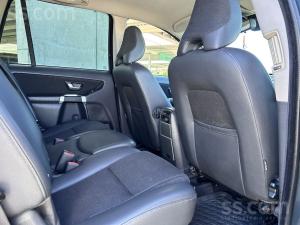 Volvo XC90 2007 in Riga, with an engine capacity of 2.40 L and mileage of 300 thousand km for 3850 €, photo 19 on AUTOMOTO.COM.LV