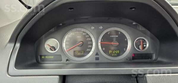 Вольво ХС90 2007 в Кулдига, объемом двигателя 2.40 л и пробегом 281 тыс. км за 6800 €, фото 8 на AUTOMOTO.COM.LV
