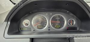 Volvo XC90 2007 in Kuldiga, with an engine capacity of 2.40 L and mileage of 281 thousand km for 6800 €, photo 9 on AUTOMOTO.COM.LV