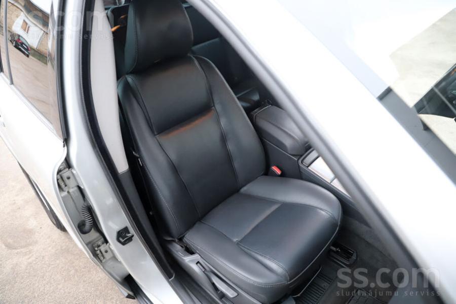 Volvo XC90 2007 in Tukums, with an engine capacity of 2.40 L and mileage of 338 thousand km for 5950 €, photo 9 on AUTOMOTO.COM.LV