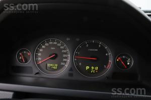 Volvo XC90 2007 in Tukums, with an engine capacity of 2.40 L and mileage of 338 thousand km for 5950 €, photo 17 on AUTOMOTO.COM.LV