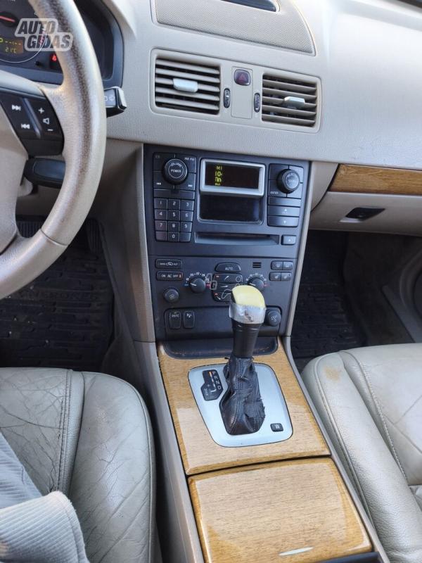 Volvo XC90 2007 Klaipėda, ar dzinēja tilpumu 2.40 L un nobraukumu 420 tūkst. km par 1700 €, foto 7 vietnē AUTOMOTO.COM.LV