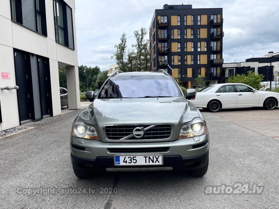 Volvo XC90 2007 in Tartu, with an engine capacity of 2.40 L and mileage of 251 thousand km for 5299 €, photo 8 on AUTOMOTO.COM.LV