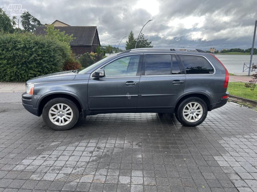 Volvo XC90 2007 Telšiai, ar dzinēja tilpumu 2.40 L un nobraukumu 333 tūkst. km par 3700 €, foto 3 vietnē AUTOMOTO.COM.LV