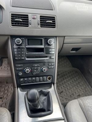Volvo XC90 2007 Telšiai, ar dzinēja tilpumu 2.40 L un nobraukumu 333 tūkst. km par 3700 €, foto 11 vietnē AUTOMOTO.COM.LV