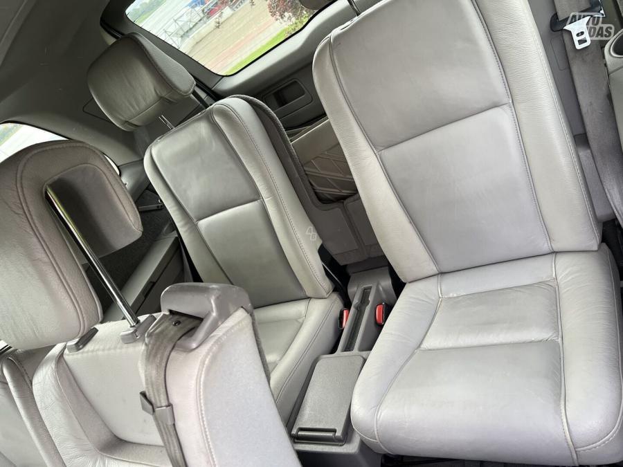 Volvo XC90 2007 Telšiai, ar dzinēja tilpumu 2.40 L un nobraukumu 333 tūkst. km par 3700 €, foto 13 vietnē AUTOMOTO.COM.LV