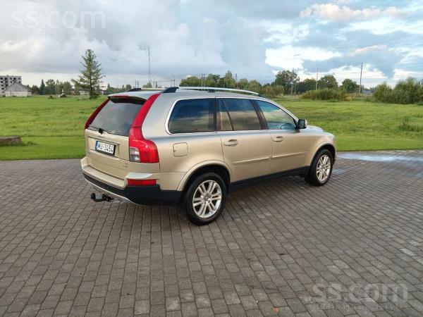 Volvo XC90 2007 in Aizkraukle, with an engine capacity of 2.40 L and mileage of 290 thousand km for 2650 €, photo 3 on AUTOMOTO.COM.LV
