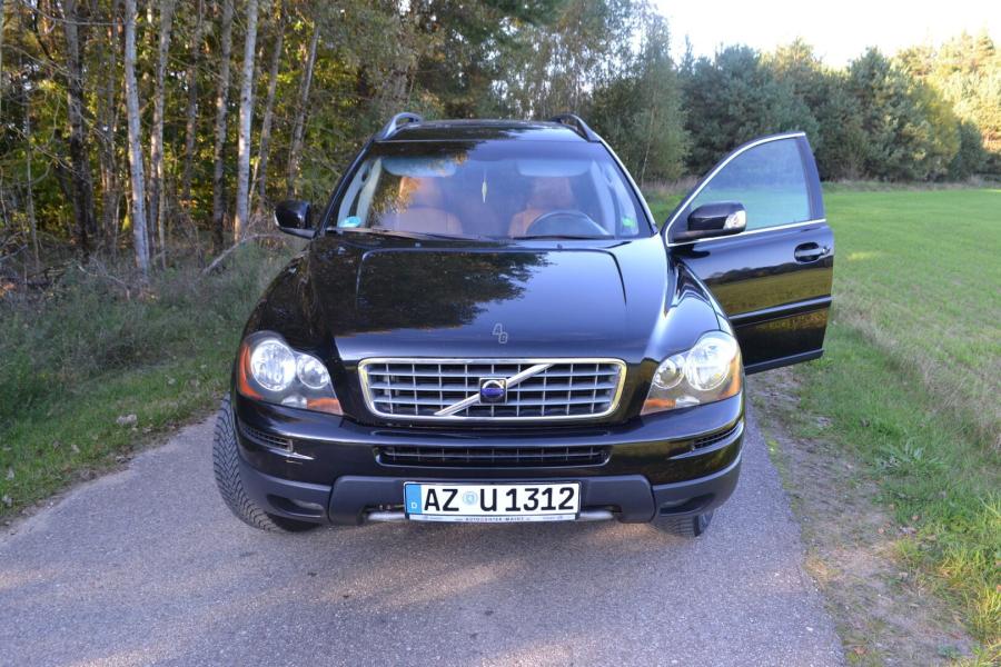 Volvo XC90 2007 Viļņa, ar dzinēja tilpumu 2.40 L un nobraukumu 296 tūkst. km par 5900 €, foto 12 vietnē AUTOMOTO.COM.LV