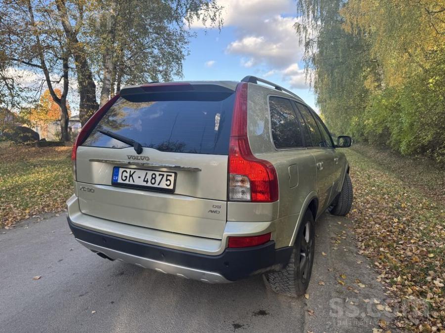 Вольво ХС90 2007 в Резекне, объемом двигателя 2.40 л и пробегом 35 тыс. км за 4700 €, фото 7 на AUTOMOTO.COM.LV