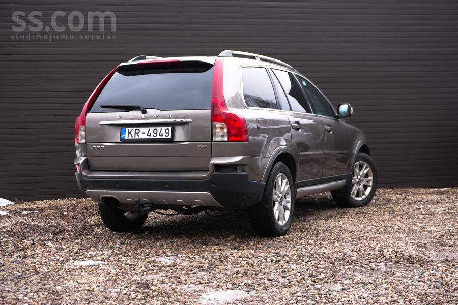 Volvo XC90 2008 Rīga, ar dzinēja tilpumu 2.40 L un nobraukumu 0 tūkst. km par 5500 €, foto 4 vietnē AUTOMOTO.COM.LV