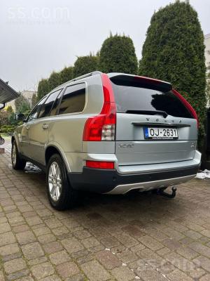 Volvo XC90 2008 in Riga, with an engine capacity of 2.40 L and mileage of 0 thousand km for 6890 €, photo 3 on AUTOMOTO.COM.LV
