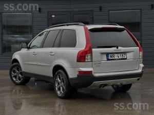 Volvo XC90 2008 in Jelgava, with an engine capacity of 2.40 L and mileage of 310 thousand km for 6200 €, photo 4 on AUTOMOTO.COM.LV