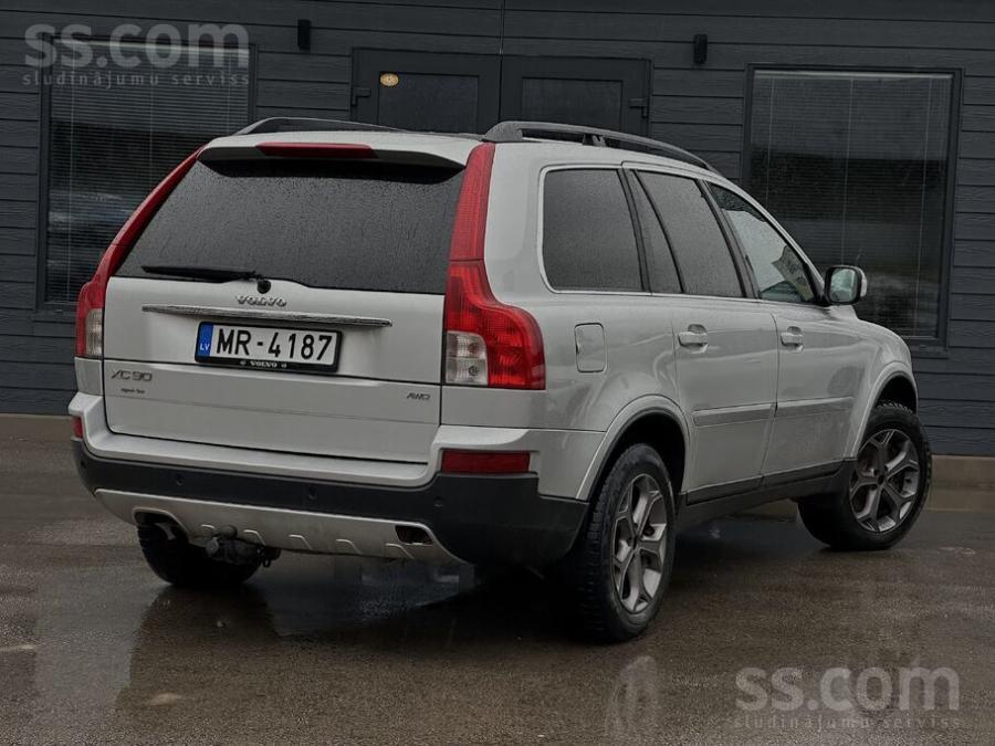 Volvo XC90 2008 in Jelgava, with an engine capacity of 2.40 L and mileage of 310 thousand km for 6200 €, photo 6 on AUTOMOTO.COM.LV