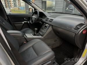 Volvo XC90 2008 in Jelgava, with an engine capacity of 2.40 L and mileage of 310 thousand km for 6200 €, photo 8 on AUTOMOTO.COM.LV