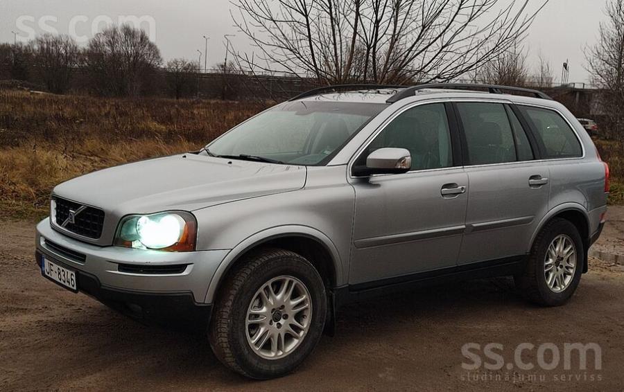 Volvo XC90 2008 Rīga, ar dzinēja tilpumu 2.40 L un nobraukumu 328 tūkst. km par 7770 €, foto 2 vietnē AUTOMOTO.COM.LV