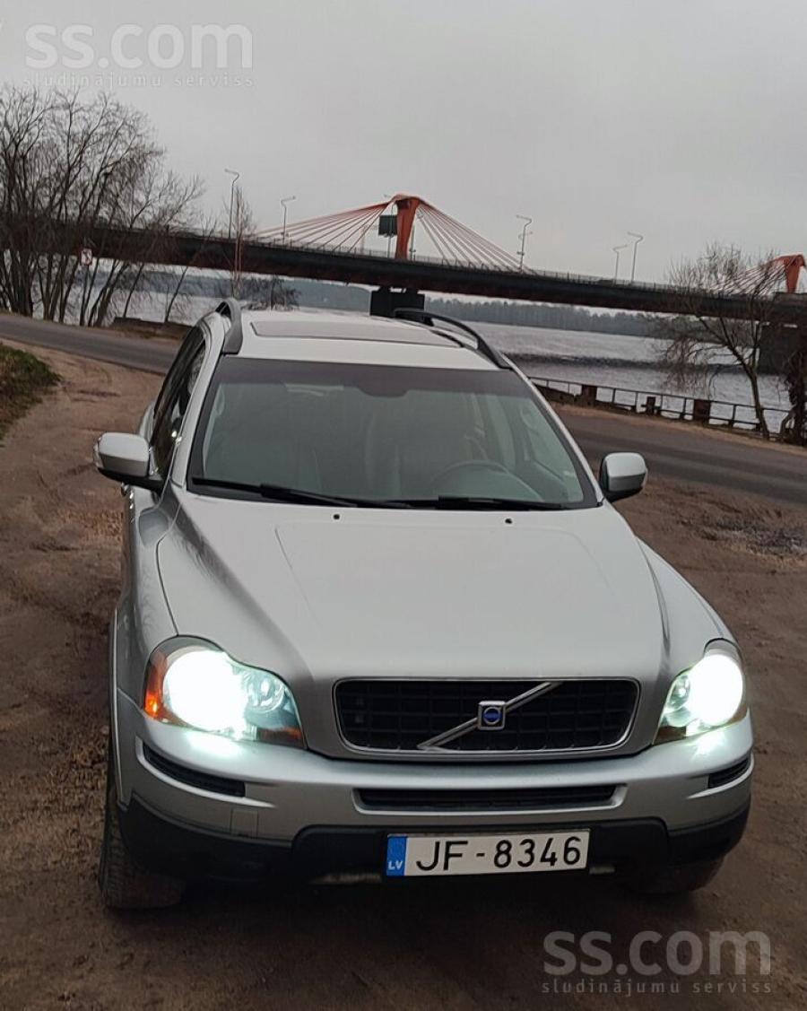 Volvo XC90 2008 Rīga, ar dzinēja tilpumu 2.40 L un nobraukumu 328 tūkst. km par 7770 €, foto 12 vietnē AUTOMOTO.COM.LV