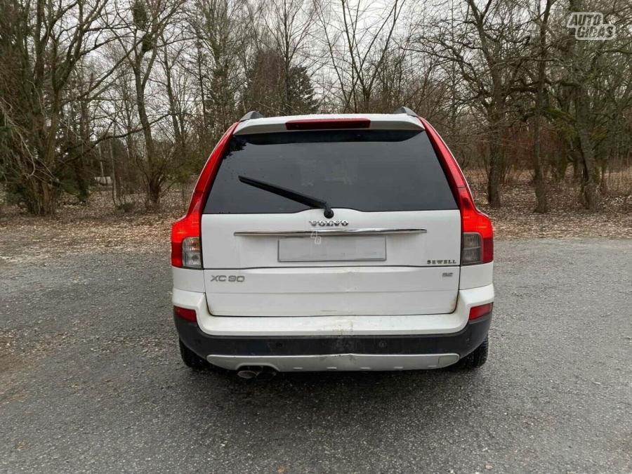 Volvo XC90 2008 in Kaunas, with an engine capacity of 3.20 L and mileage of 372 thousand km for 4300 €, photo 3 on AUTOMOTO.COM.LV