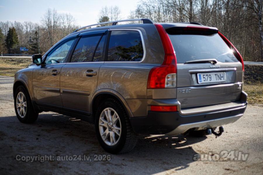 Volvo XC90 2008 Veru, ar dzinēja tilpumu 2.40 L un nobraukumu 358 tūkst. km par 6700 €, foto 4 vietnē AUTOMOTO.COM.LV