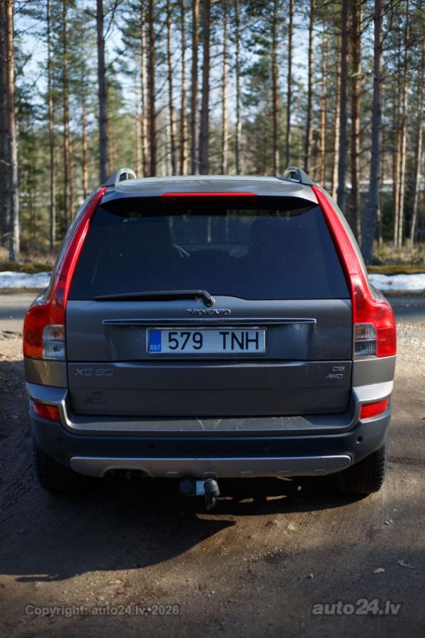 Volvo XC90 2008 Veru, ar dzinēja tilpumu 2.40 L un nobraukumu 358 tūkst. km par 6700 €, foto 6 vietnē AUTOMOTO.COM.LV