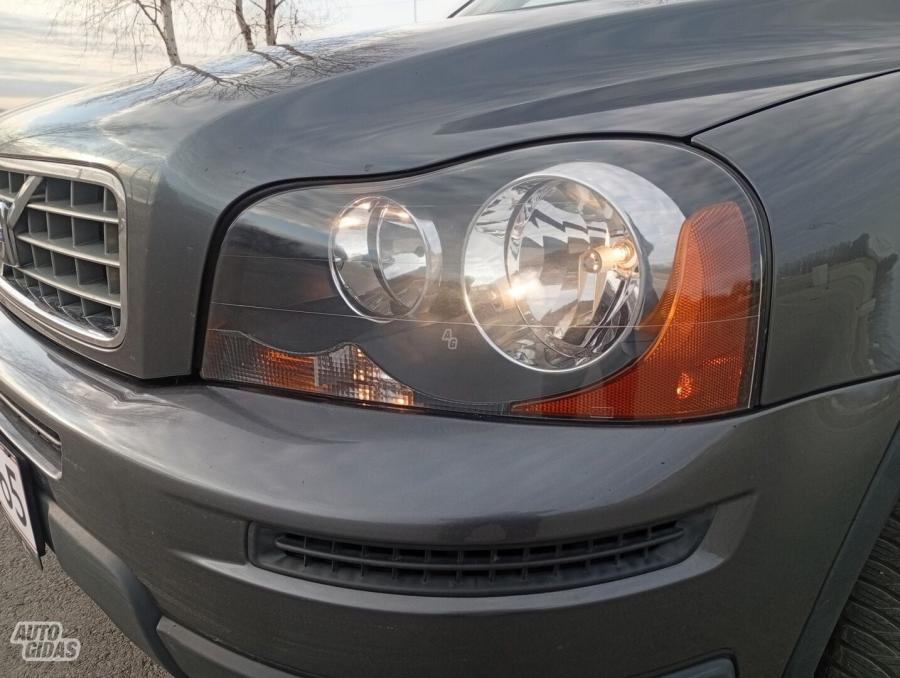 Volvo XC90 2008 in Vilnius, with an engine capacity of 2.40 L and mileage of 328 thousand km for 6500 €, photo 13 on AUTOMOTO.COM.LV