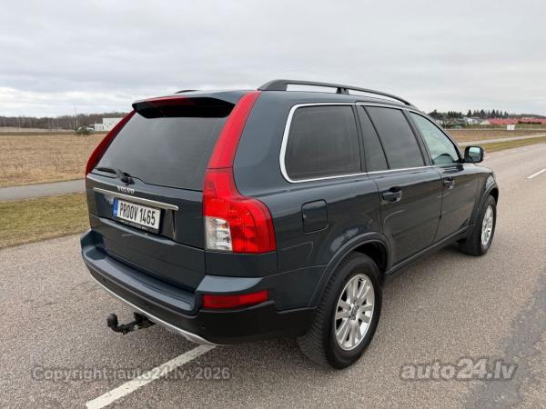 Volvo XC90 2008 in Tallinn, with an engine capacity of 2.40 L and mileage of 244 thousand km for 7990 €, photo 4 on AUTOMOTO.COM.LV