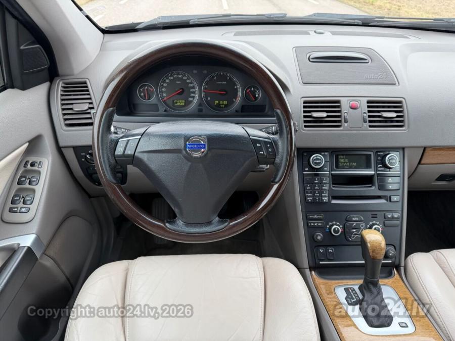 Volvo XC90 2008 in Tallinn, with an engine capacity of 2.40 L and mileage of 244 thousand km for 7990 €, photo 6 on AUTOMOTO.COM.LV
