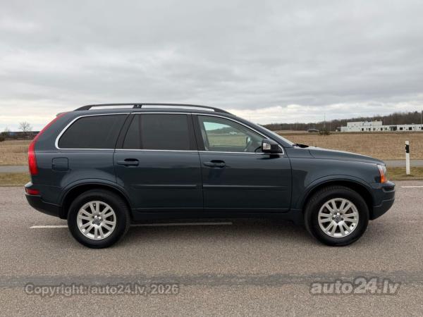 Volvo XC90 2008 in Tallinn, with an engine capacity of 2.40 L and mileage of 244 thousand km for 7990 €, photo 10 on AUTOMOTO.COM.LV