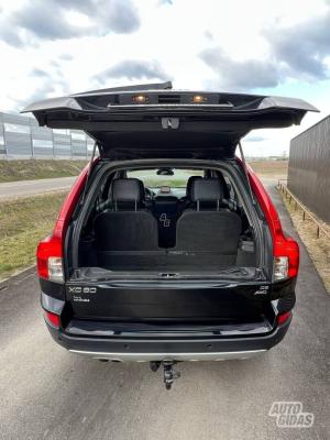 Volvo XC90 2008 Marijampole, ar dzinēja tilpumu 2.40 L un nobraukumu 370 tūkst. km par 5200 €, foto 7 vietnē AUTOMOTO.COM.LV