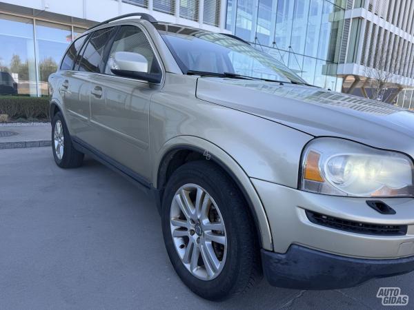 Volvo XC90 2008 in Vilnius, with an engine capacity of 2.40 L and mileage of 292 thousand km for 3800 €, photo 3 on AUTOMOTO.COM.LV