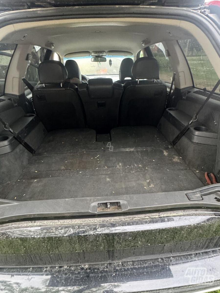 Volvo XC90 2008 in Panevezys, with an engine capacity of 2.40 L and mileage of 335 thousand km for 4500 €, photo 8 on AUTOMOTO.COM.LV