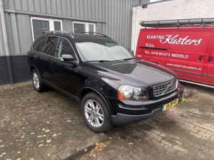 Volvo XC90 2008 in Kaunas, with an engine capacity of 2.40 L and mileage of 320 thousand km for 5950 €, photo 3 on AUTOMOTO.COM.LV