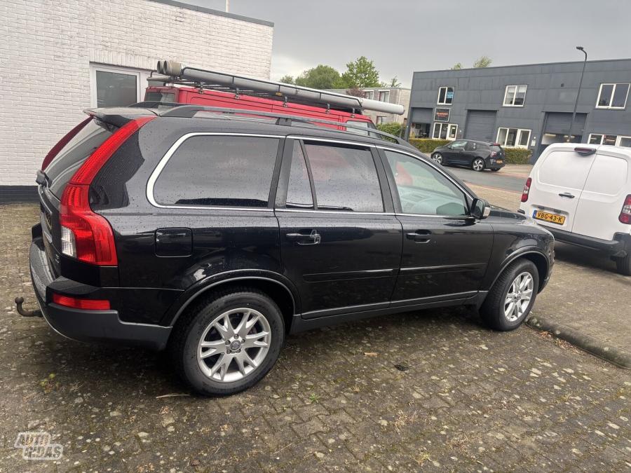 Volvo XC90 2008 in Kaunas, with an engine capacity of 2.40 L and mileage of 320 thousand km for 5950 €, photo 6 on AUTOMOTO.COM.LV